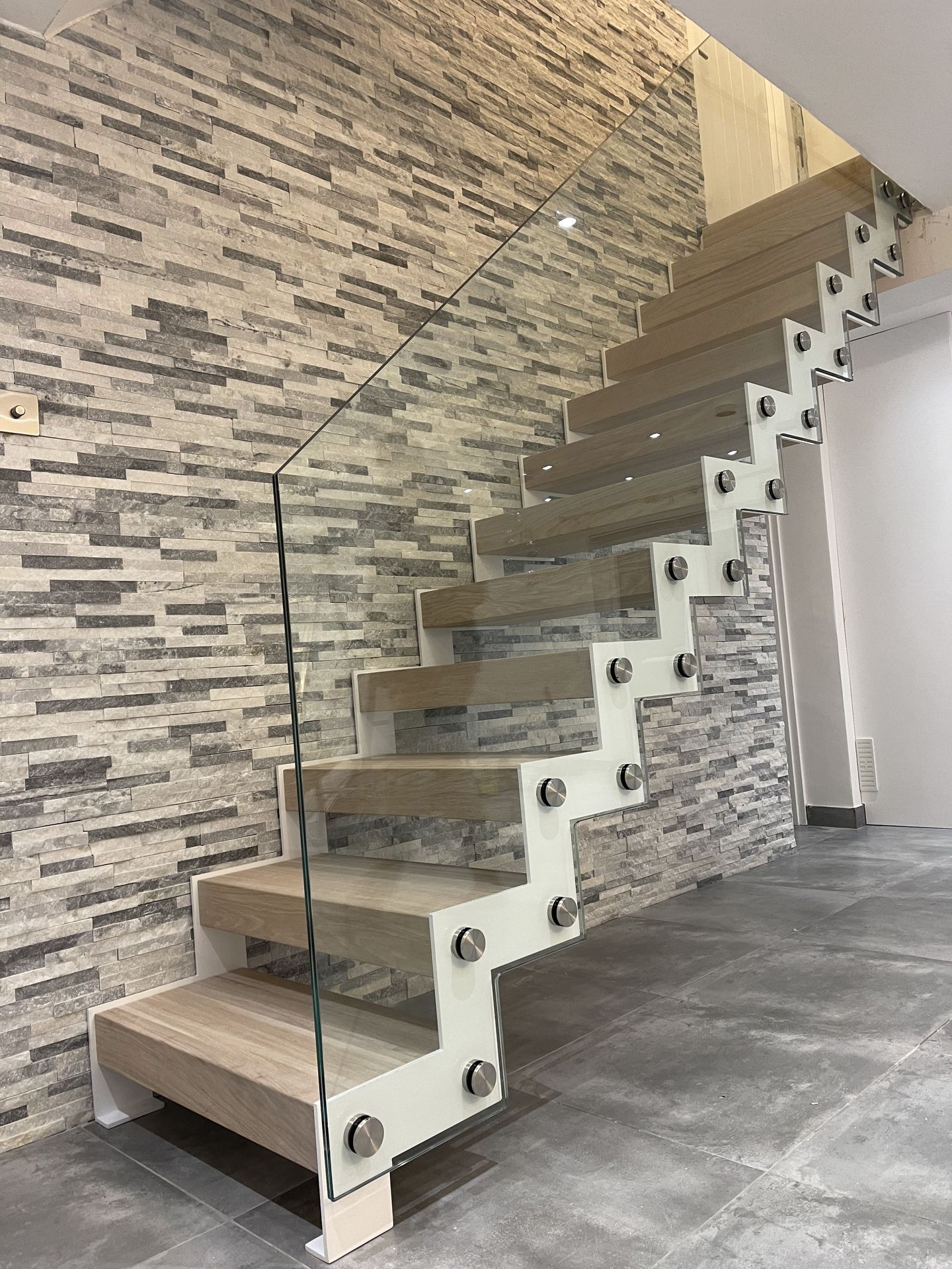 Zigzag Staircases UK | Ovoms